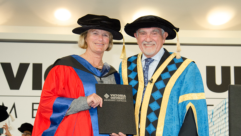 Victoria University PhD for swimming champion Shane Gould | Victoria ...