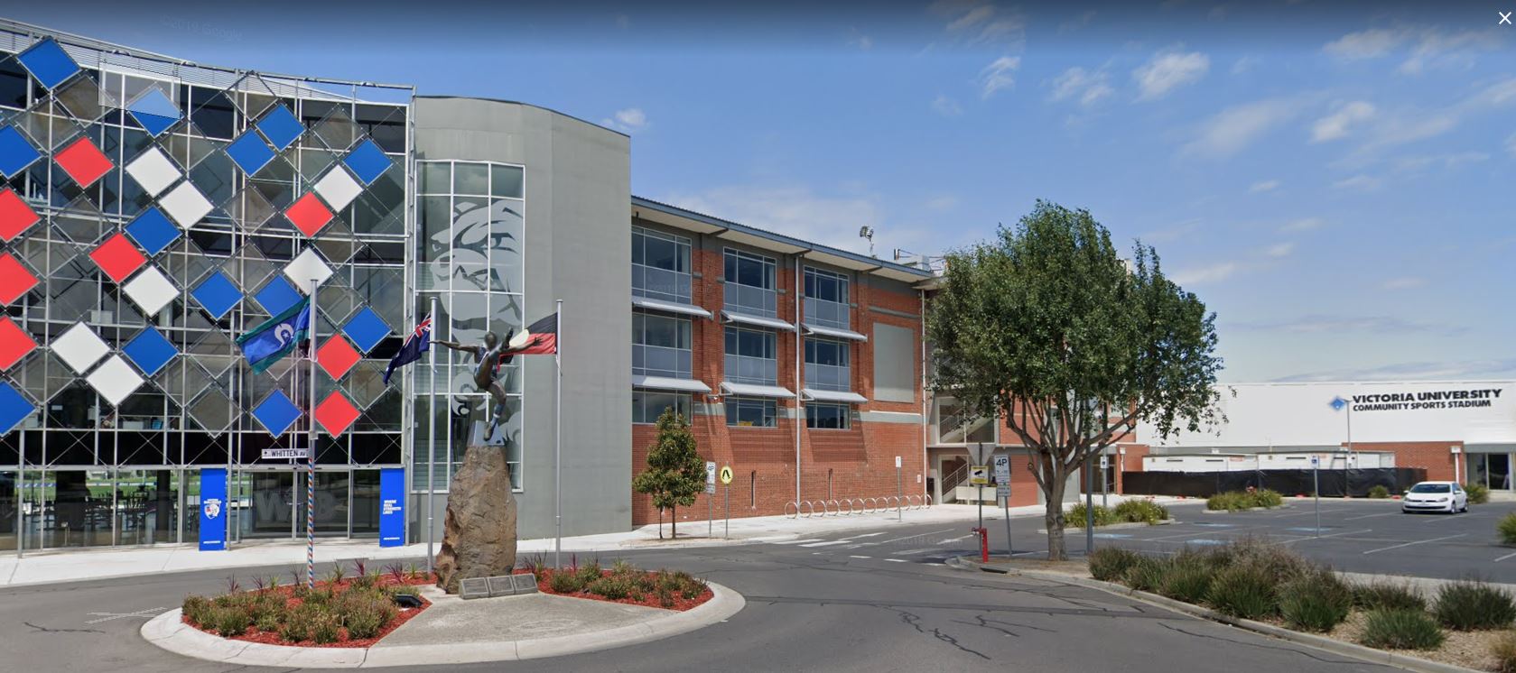 Western Bulldogs pop-up vaccination hub at VU Whitten Oval | Victoria ...