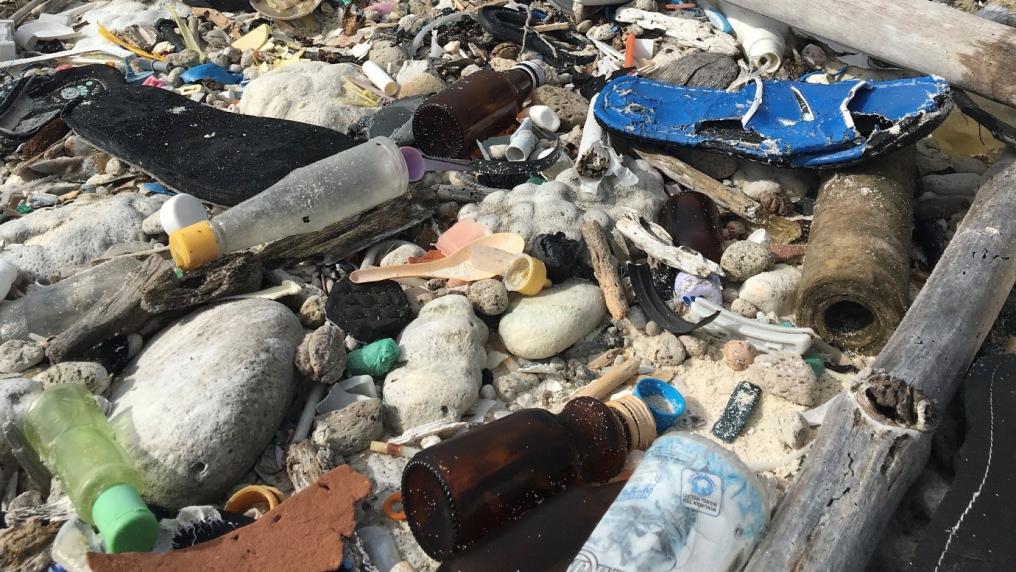 Australia's Cocos (Keeling) Islands drowning in plastic | Victoria ...